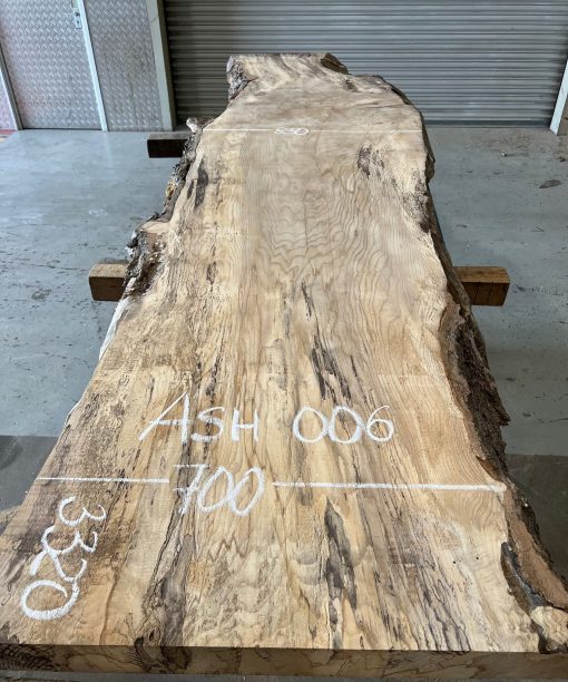 Ash planks kiln dried with wayne edges ⁄ Elephant Timber Supplies