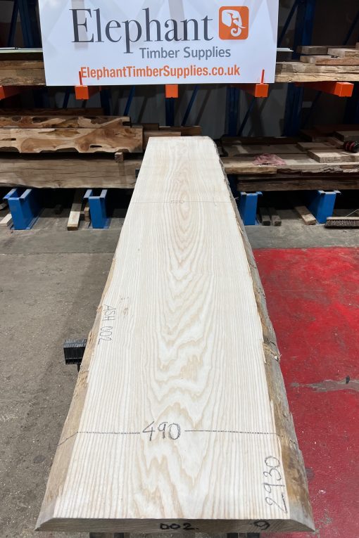 Ash planks kiln dried with wayne edges ⁄ Elephant Timber Supplies